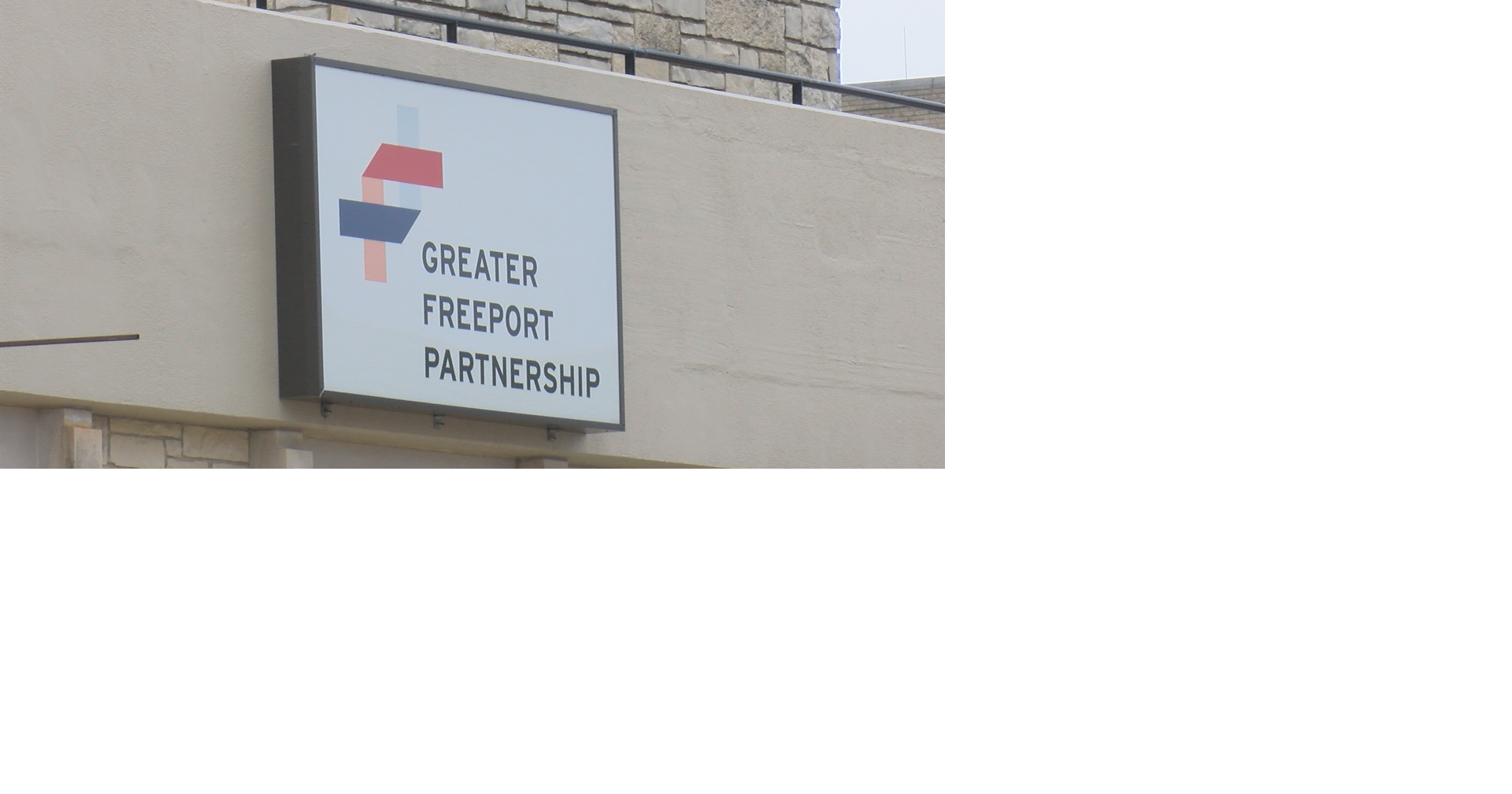 Freeport City Council, Greater Freeport Partnership finalize multi-year ...