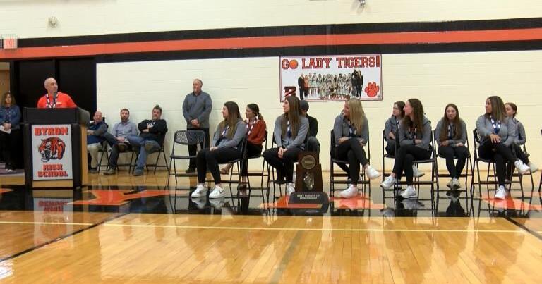 Byron celebrates Tigers' second place finish in State Finals | Top ...
