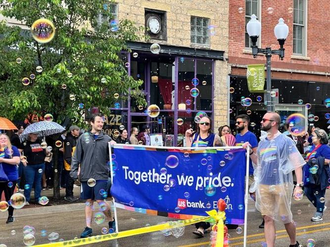 Photos from Rockford's First Official Pride Parade | News | wrex.com