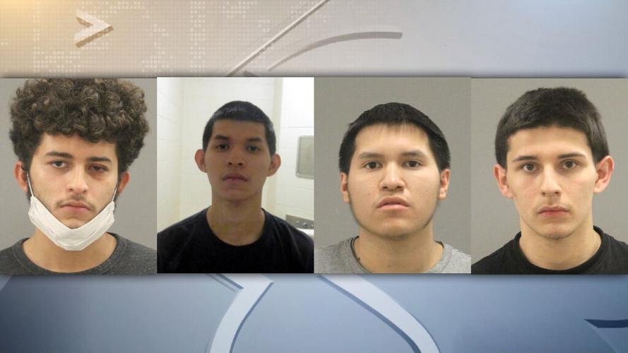 5 gang members arrested after standoff with police in Rockford | Crime ...