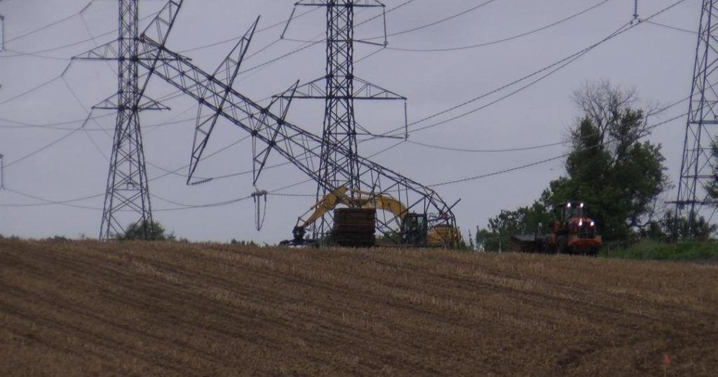 ComEd repairing downed transmission line | News | wrex.com