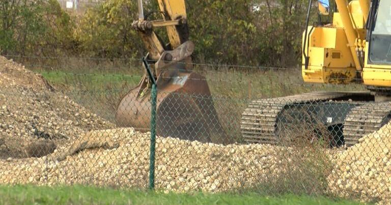 Environmentalists and Rockford airport officials beg to differ over the ...