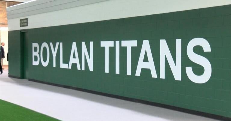 Boylan High School unveils new athletic center | News | wrex.com