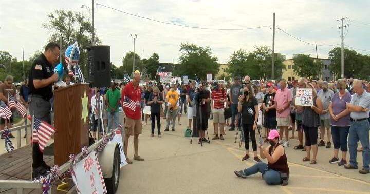 ‘Back the Blue’ rally and RYA protest meet head on | News | wrex.com