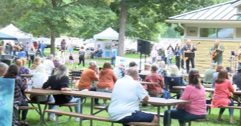 Thousands gather at the Art in the Park festival in Krape Park. | News ...