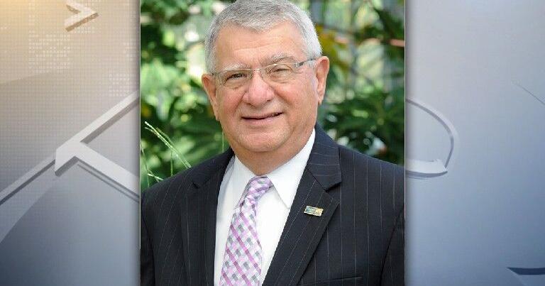 President and CEO of United Way of Rock River Valley, Paul Logli ...