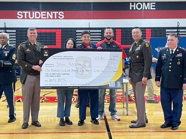 Photos: JROTC Award Ceremony | | wrex.com