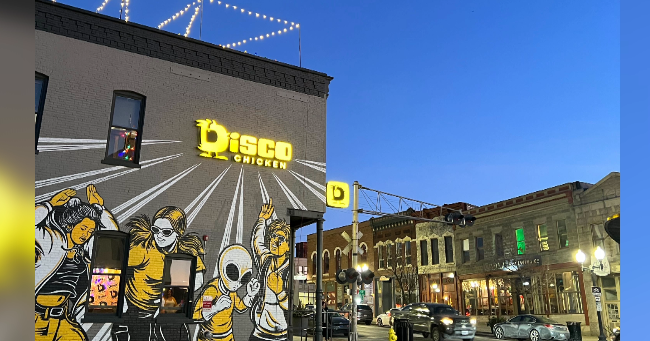 'Disco Chicken' serving up hot meals for Rockford Region Restaurant ...