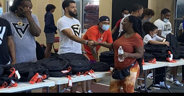 Fred VanVleet hosts annual backpack giveaway | Archive | wrex.com