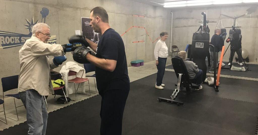 Boxing program helping military veterans relieve stress | News | wrex.com