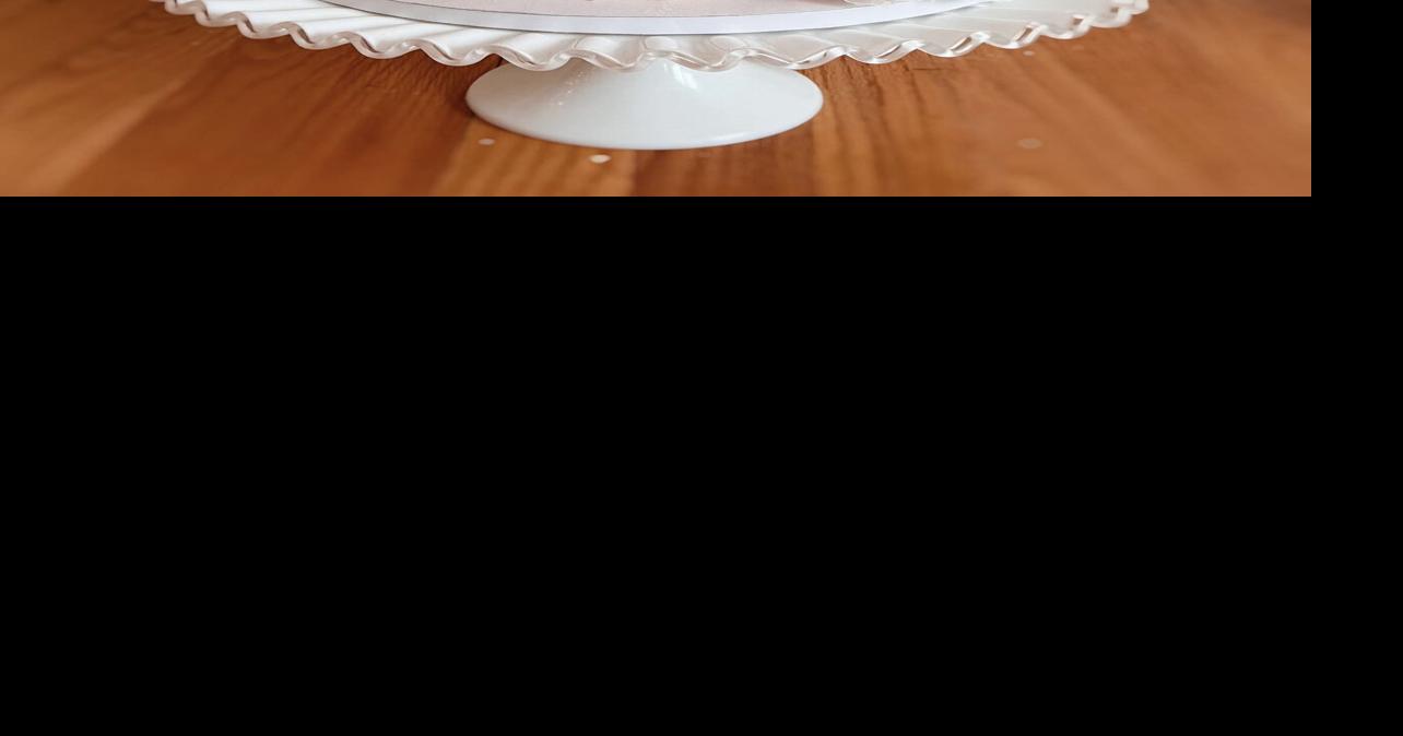 Women's History Month: Local woman creates 'Frost & Flour Cakery ...