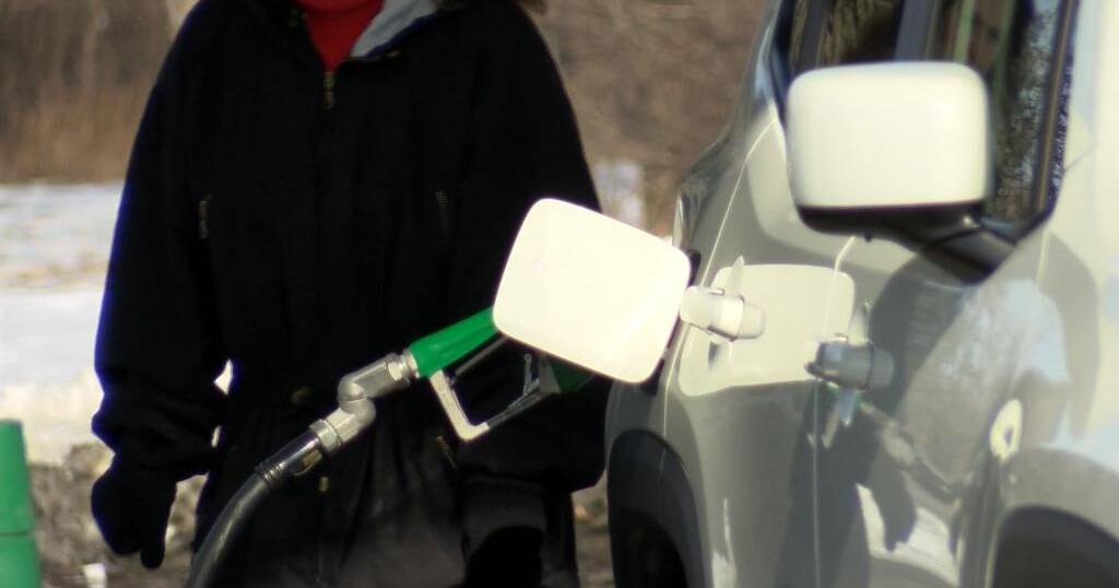 10 Chicago gas stations offering free gas on Thursday | Illinois | wrex.com
