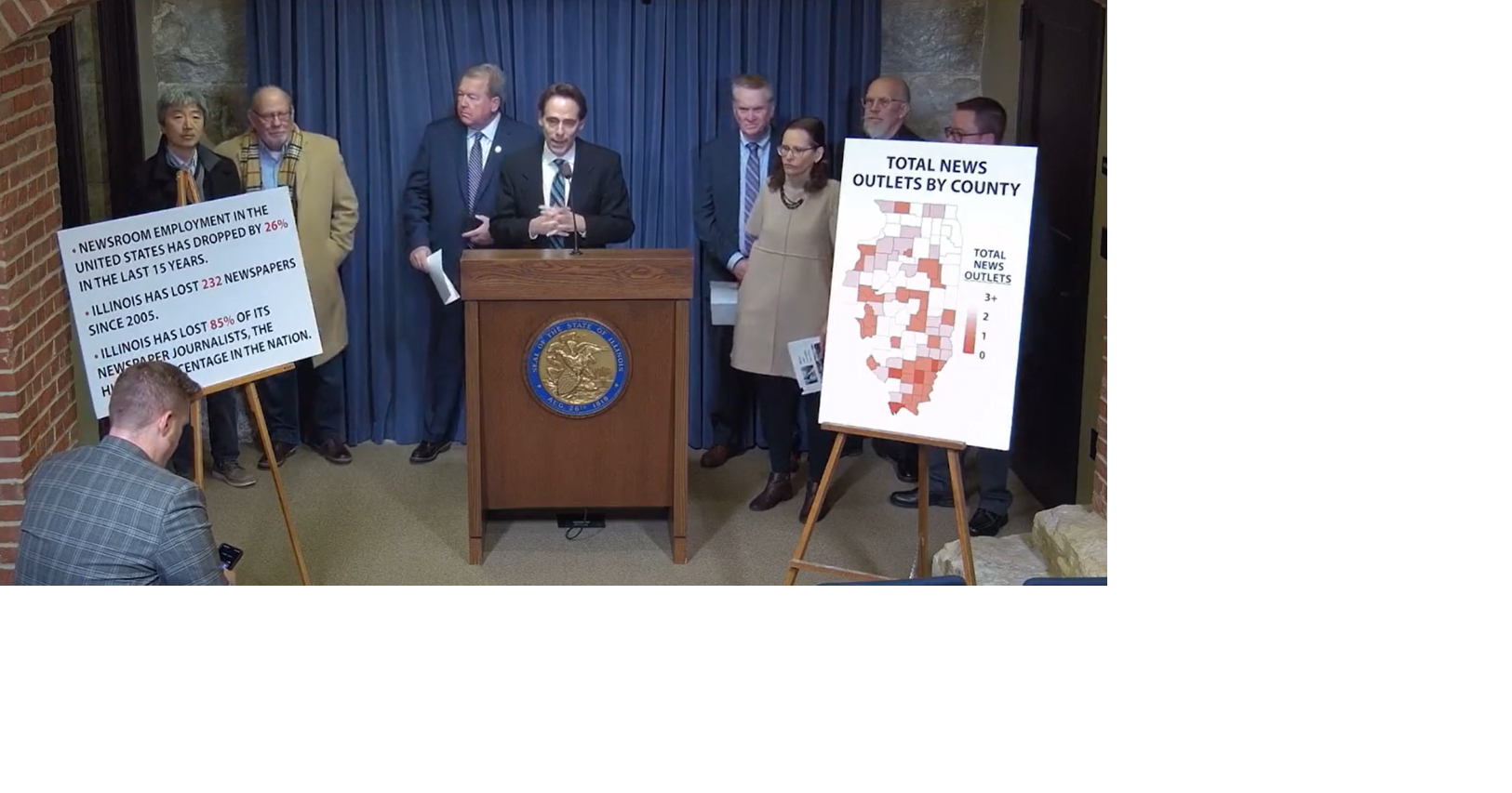 Illinois Task Force presents findings on local journalism, proposes ...