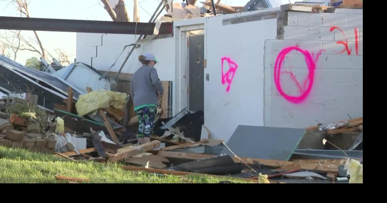Damage caused by tornado in Elkhorn, NE | Video | wsiltv.com