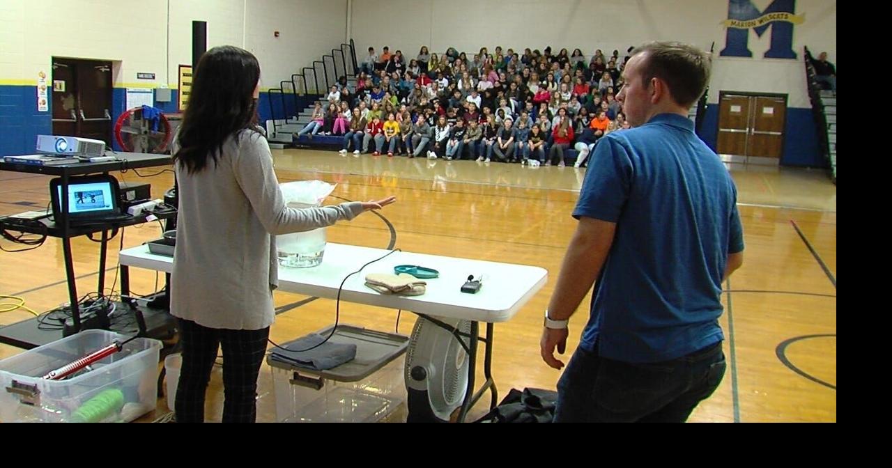 The WSIL Weather Academy travels to the Marion Junior High School ...