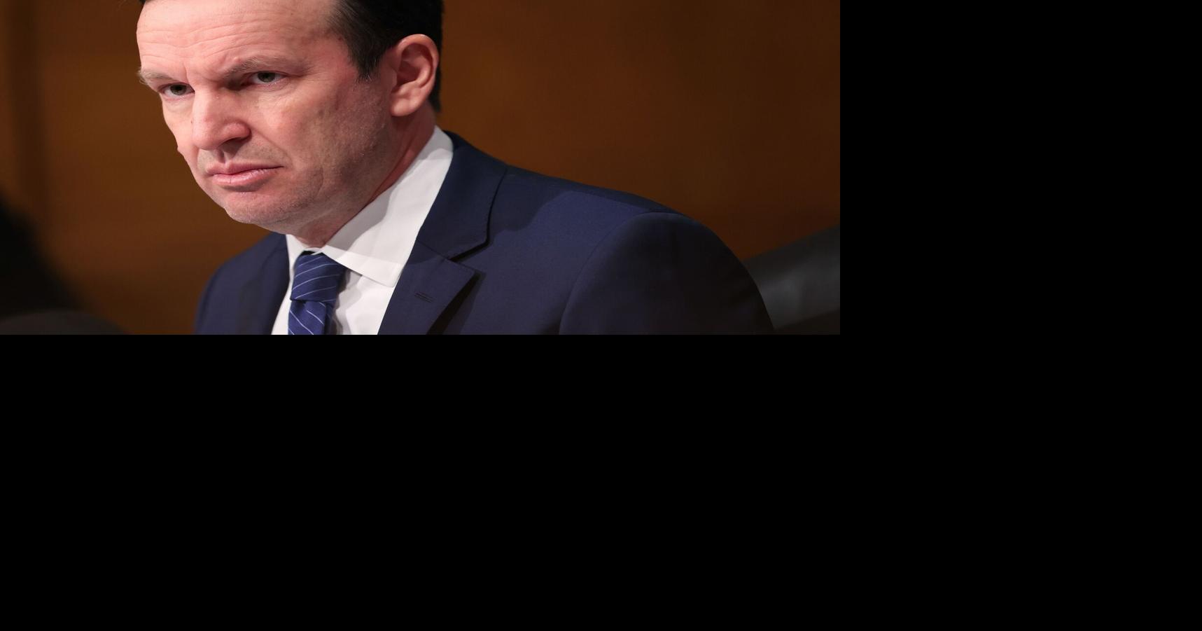 Sen. Murphy says Supreme Court is readying to ‘fundamentally rewrite ...