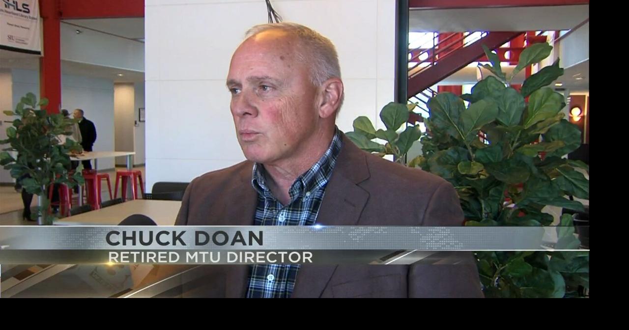 Officer Chuck Doan celebrates retirement after four decades of service ...