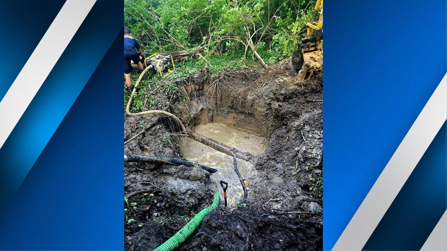 Benton residents lose water after main break | Illinois | wsiltv.com