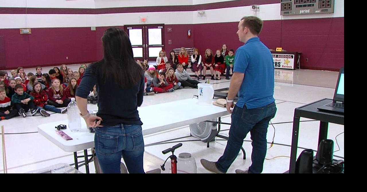 WSIL Weather Academy travels to Benton | Weather Academy | wsiltv.com