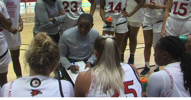 SEMO Women's Hoops opens season with 60-48 win over UHSP | Sports ...