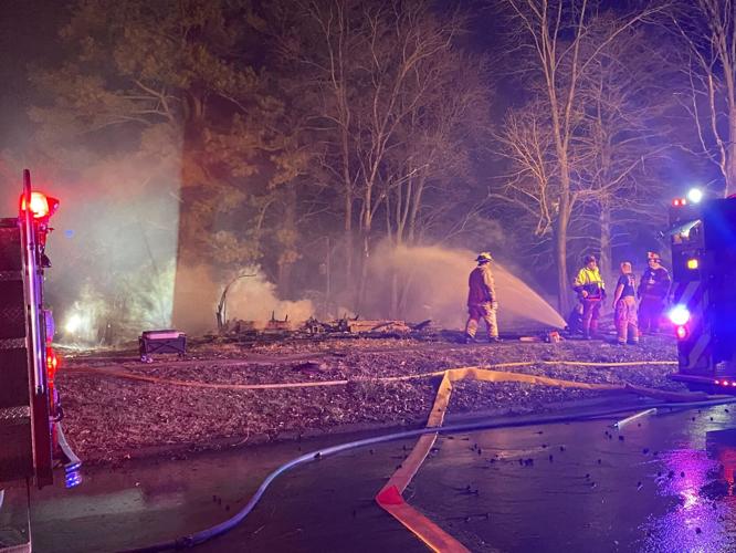 Fire crews battle homes on fire in Zeigler | | wsiltv.com