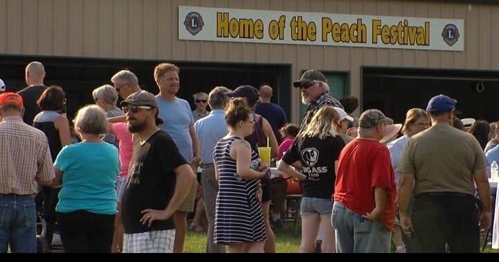 Successful weekend at Cobden Peach Festival | News | wsiltv.com