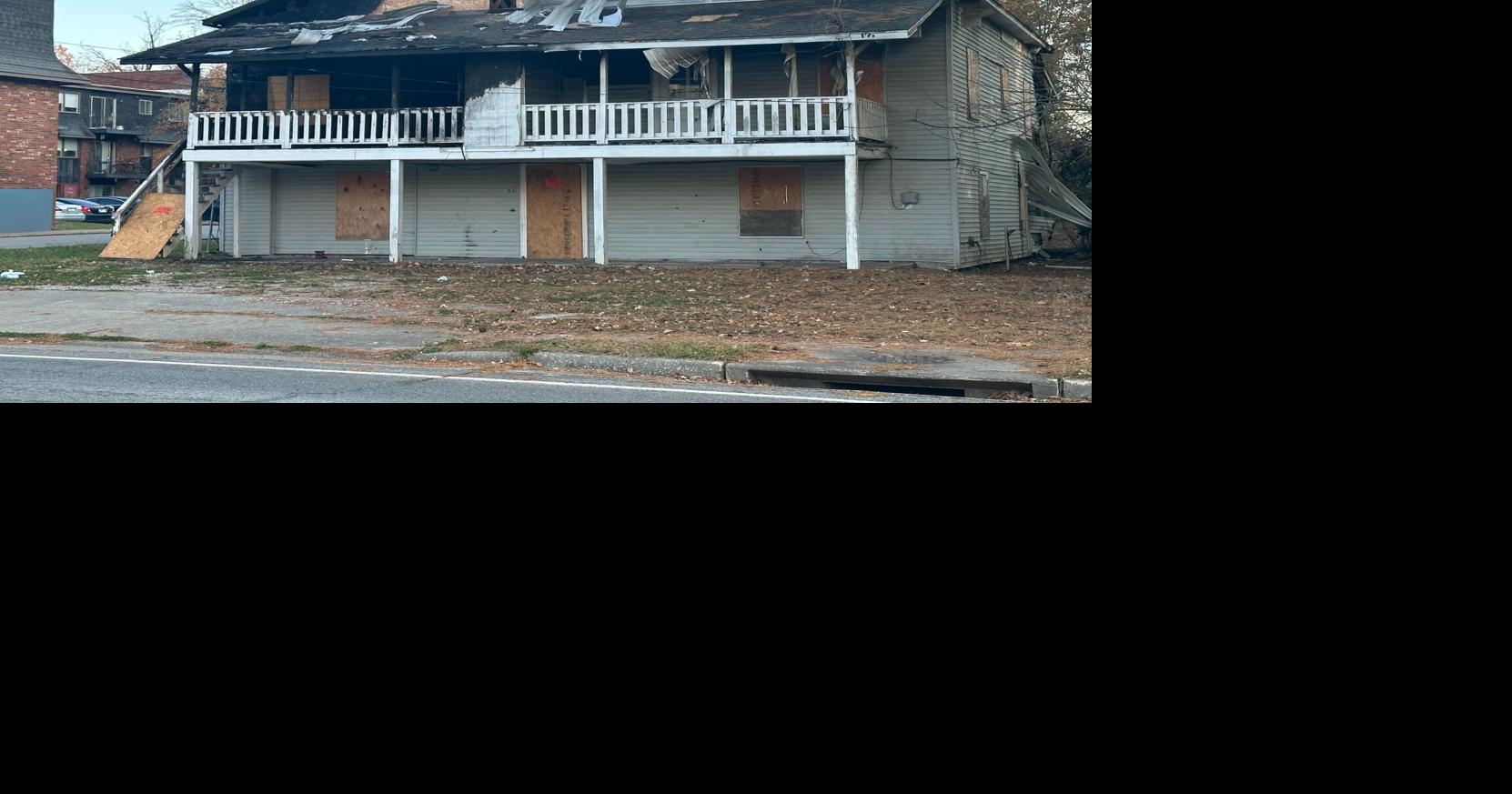 Vacant building in Carbondale catches fire again, deemed suspicious ...