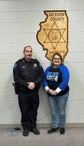 Illinois FOP Auxiliary delivers Thanksgiving meals to southern Illinois ...