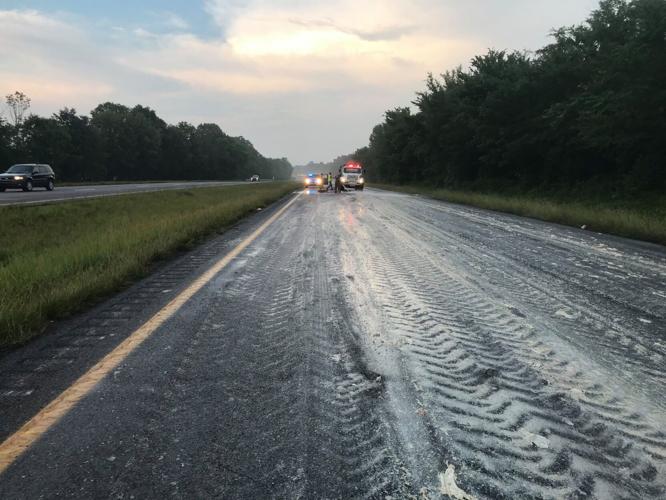 Two injured in Graves County crash | News | wsiltv.com