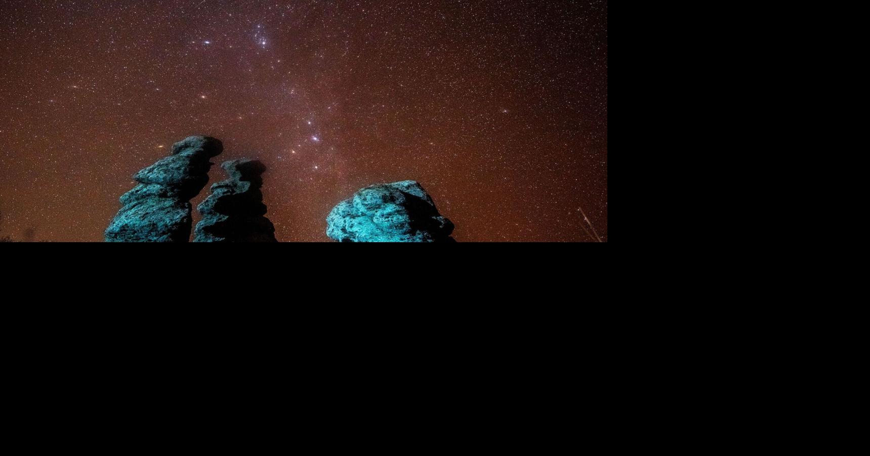 Keep an eye on the sky for the Leonid meteor shower this weekend ...