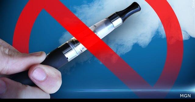 Gov. Pritzker signs bill banning e-cigarette use inside public spaces ...