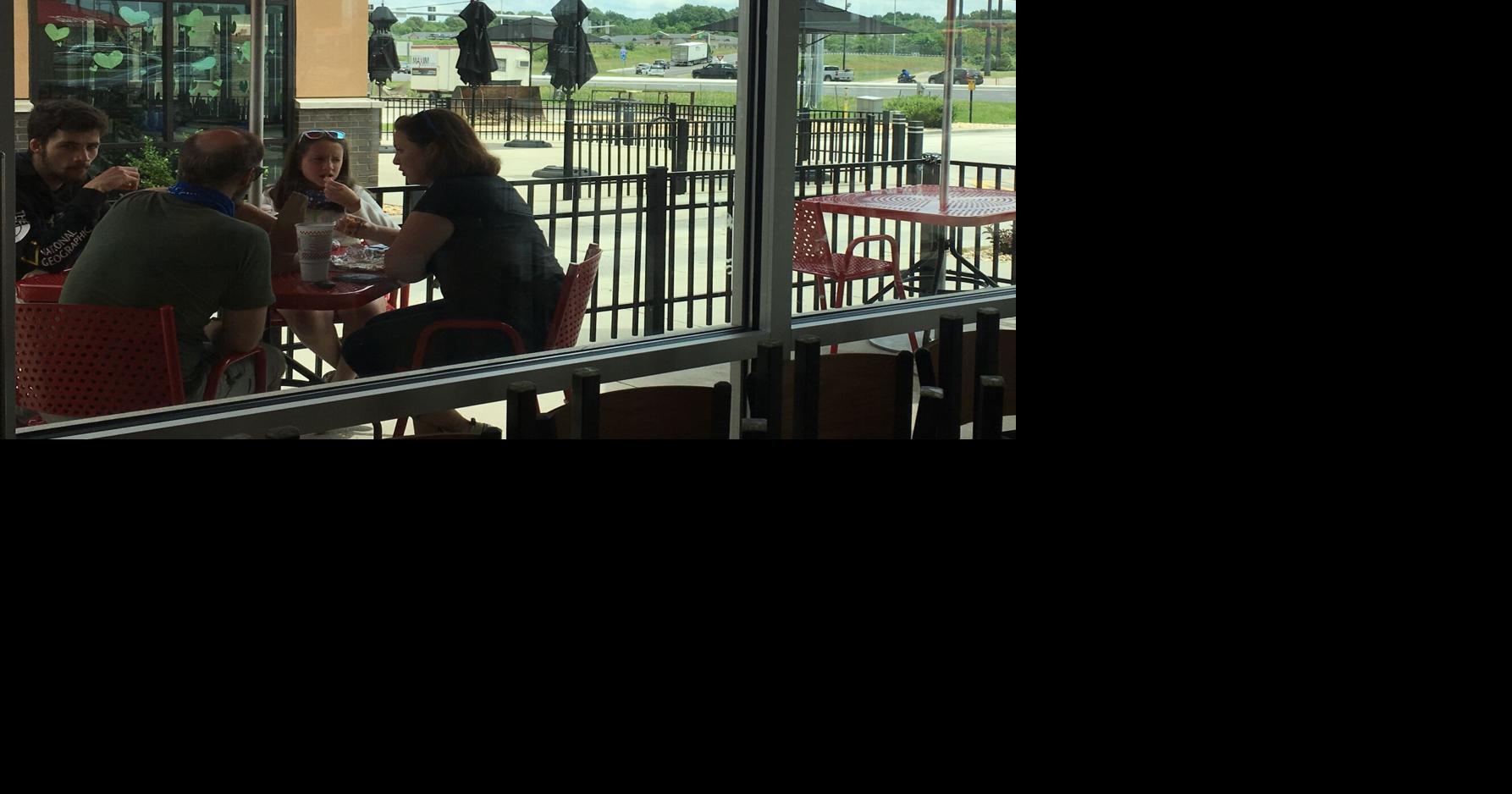Kentucky restaurants reopen dining rooms under Phase II | Coronavirus ...