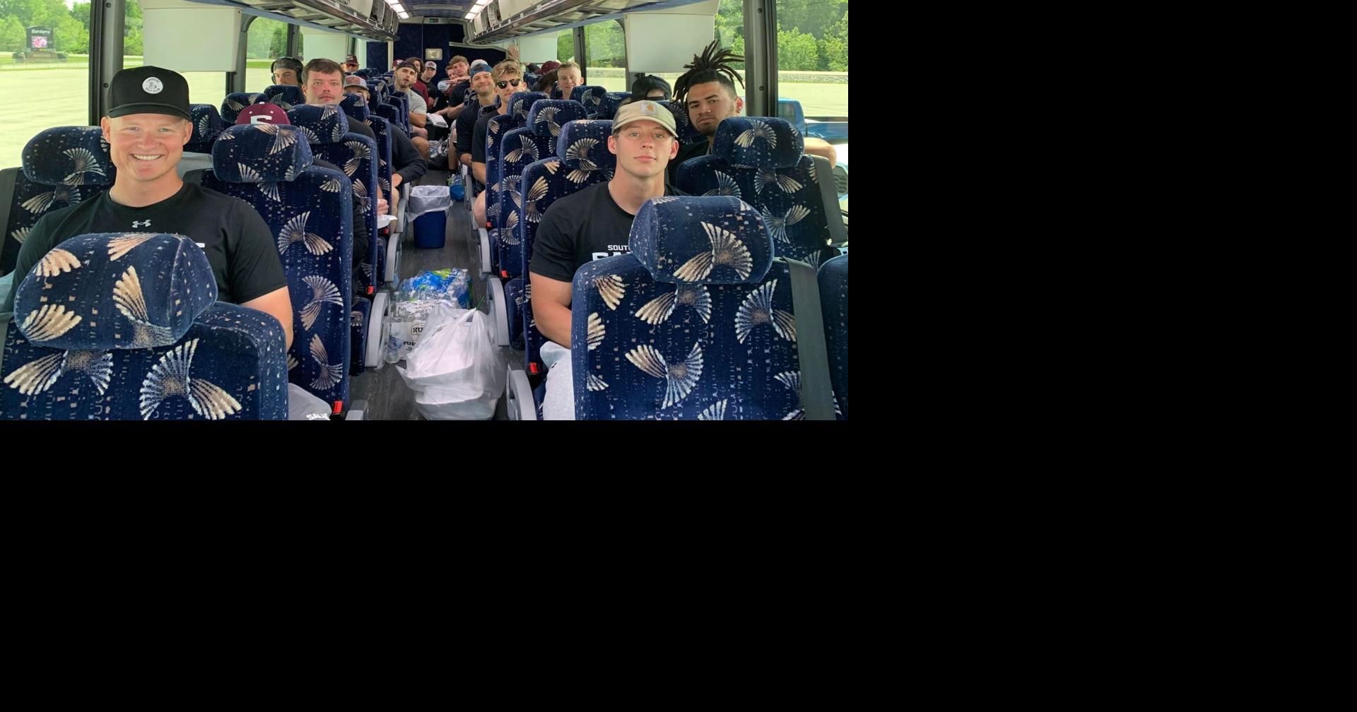 SIU Baseball heads to Indiana for MVC Baseball Championship Tournament ...