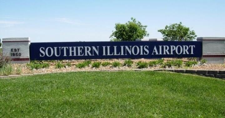 Aircraft Crashes Near Southern Illinois Airport; No Injuries Reported ...