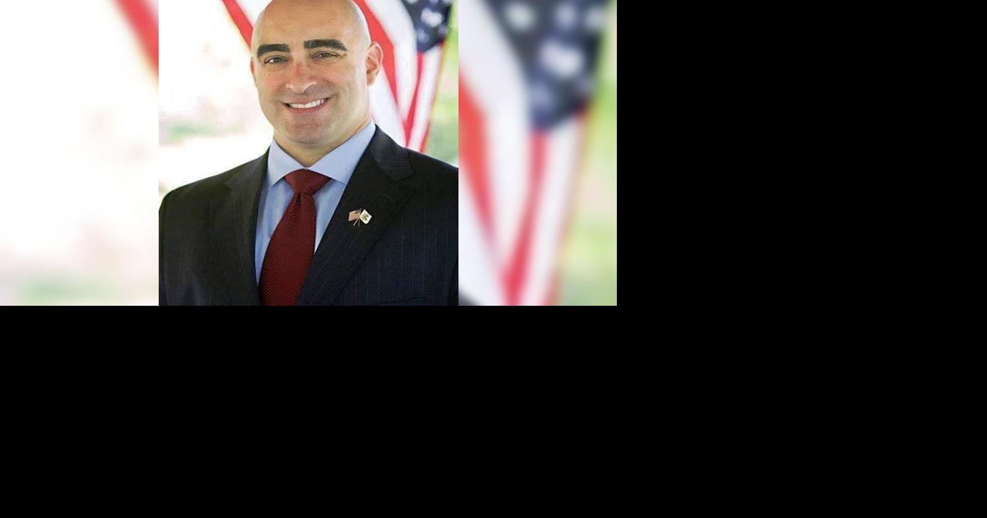 Judge found dead with apparent gunshot wound in southern Illinois ...