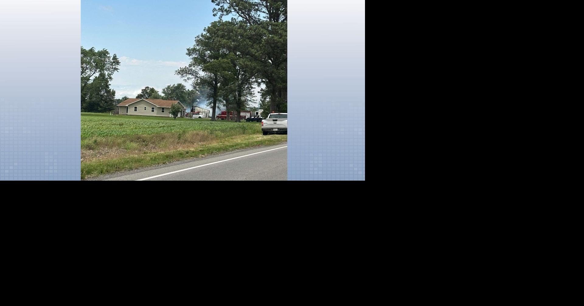 Barn fire erupts near Sesser | News | wsiltv.com