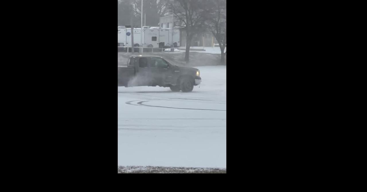Truck doing donuts in a snowy parking lot in Anna, Illinois | Video ...