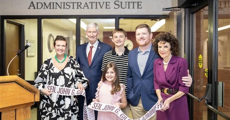 Judge Phil Gilbert's $250k gift honors father's legacy at SIU ...