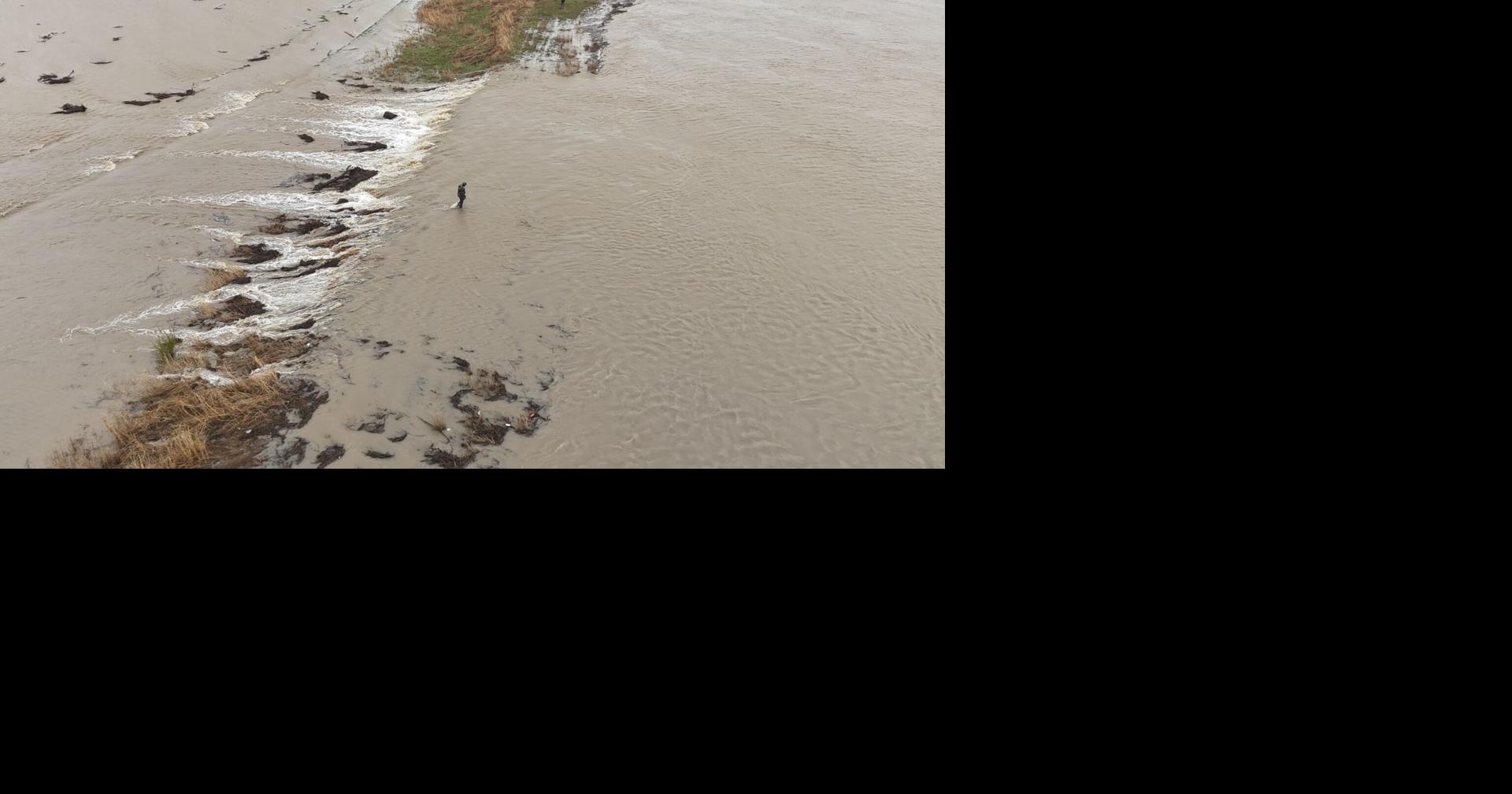 Floodwaters overflow ditch in southeast Missouri, prompting evacuations ...