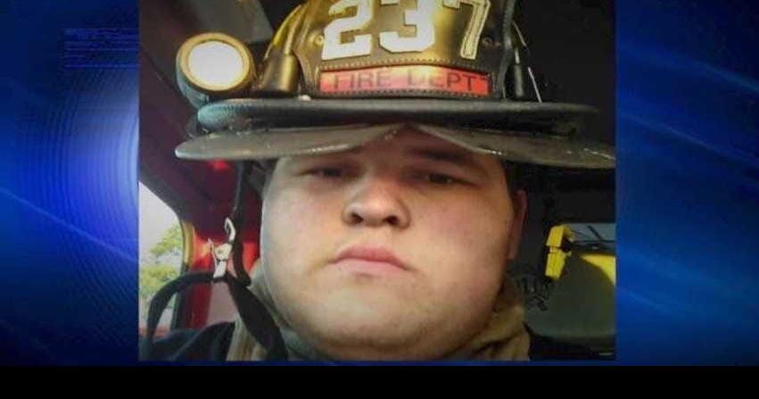 Leaders honor Christopher fallen firefighter | News | wsiltv.com