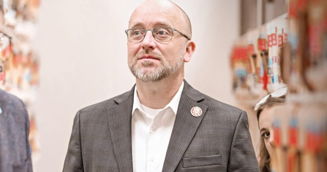 State lawmaker demands review of DCFS cases allegedly handled by ...