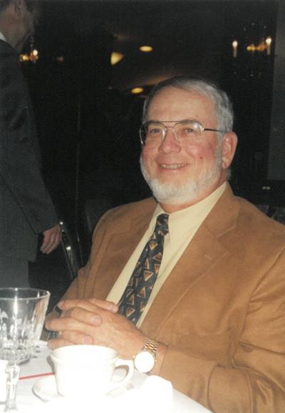 Floyd Lindholm, 82 | Obituaries | wspynews.com