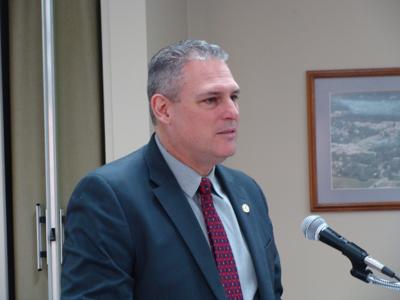 Representative Keith Wheeler Gives Kendall County Board a Springfield ...