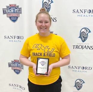 Maddie Robinson, Sandwich High School Grad, All-American finished 7th ...