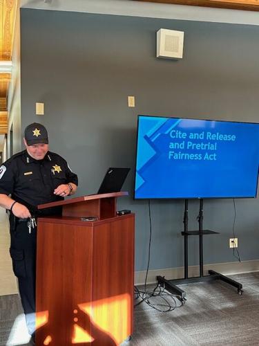 Sandwich Police Chief hosts meeting with community members to discuss ...