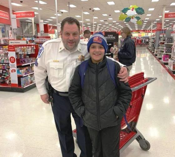 Sandwich Police Inaugurate 'Pick Presents with Police' Event | Local ...