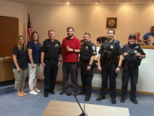 Hansen sworn in as newest Sandwich police officer in Monday night ...