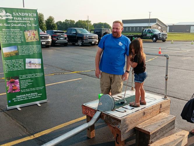 Sandwich police connect with community at National Night Out | Local ...