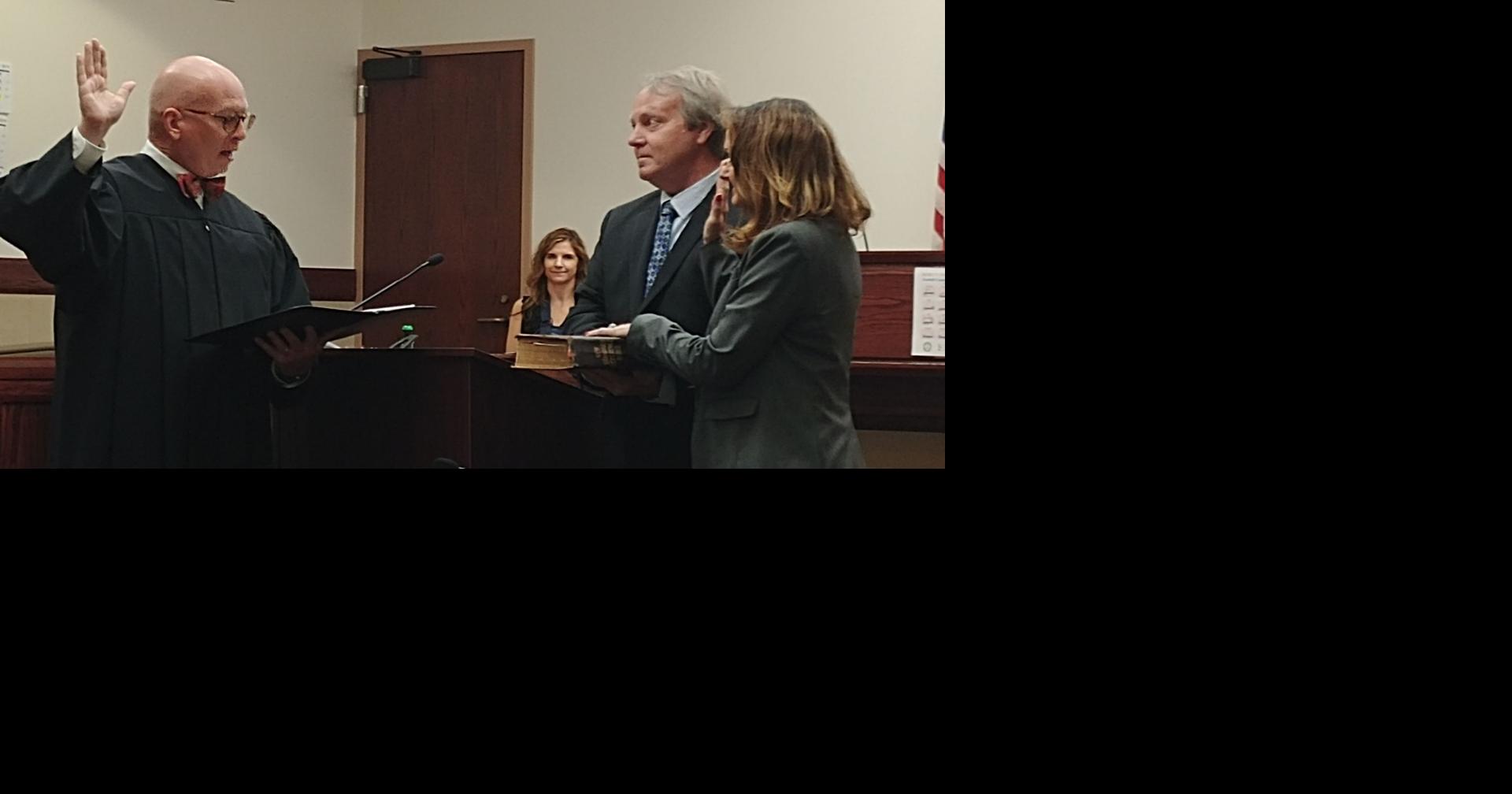 Gleason Installed as Judge in Kendall County, 23rd Judicial Circuit ...