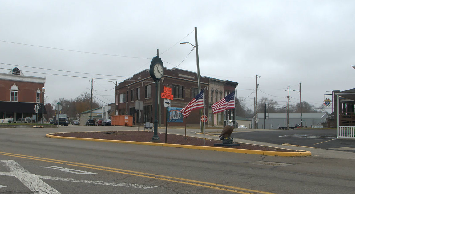 Downtown Loogootee | | wthitv.com